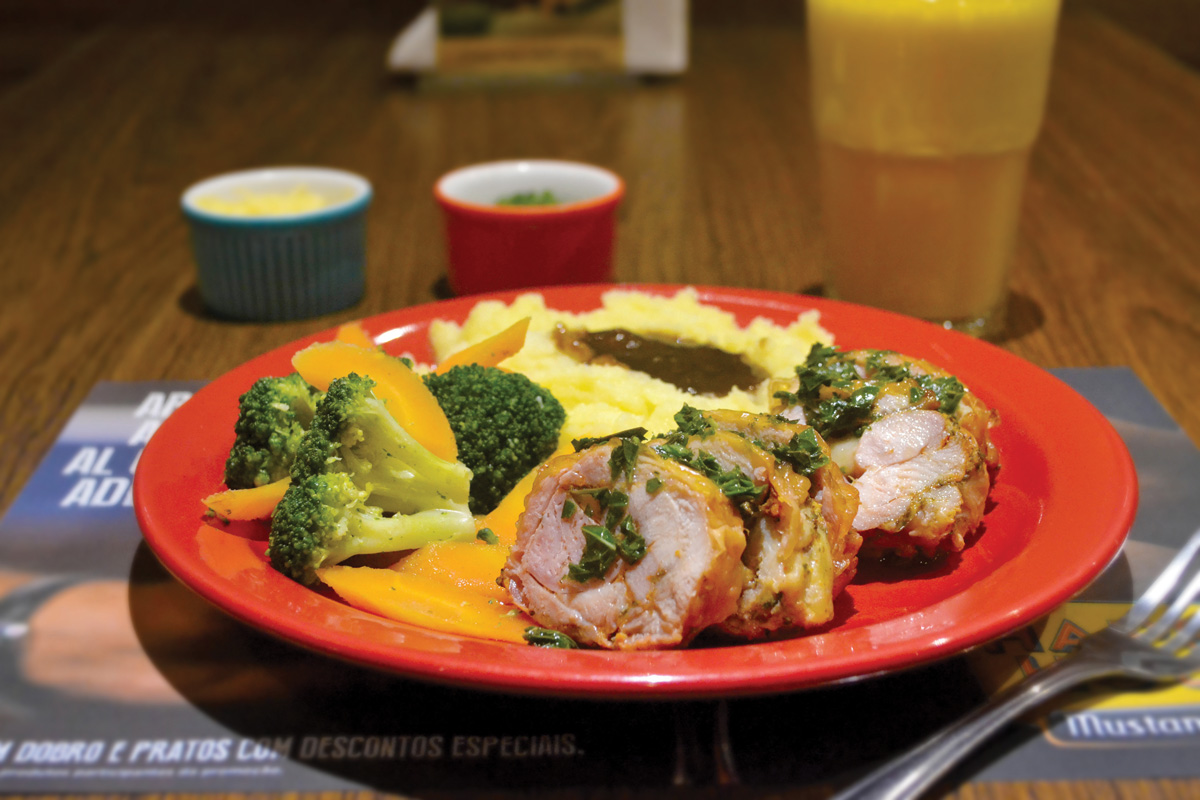 Novos pratos chegam ao Lunch Menu do Mustang Sally – Divirta-se! Curitiba